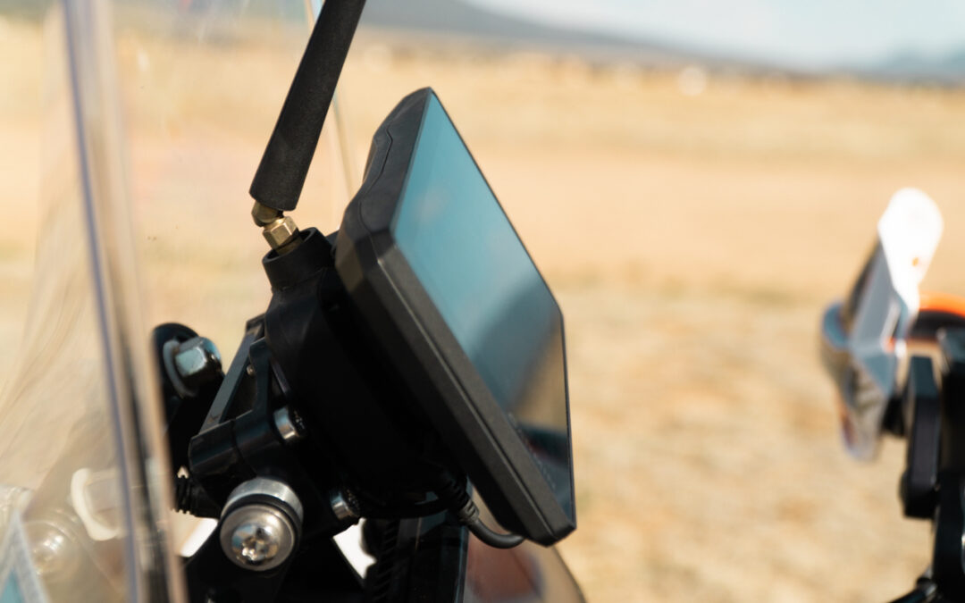 [Review] The Zumo XT & the Group Ride Radio by Garmin – Adventure Rig